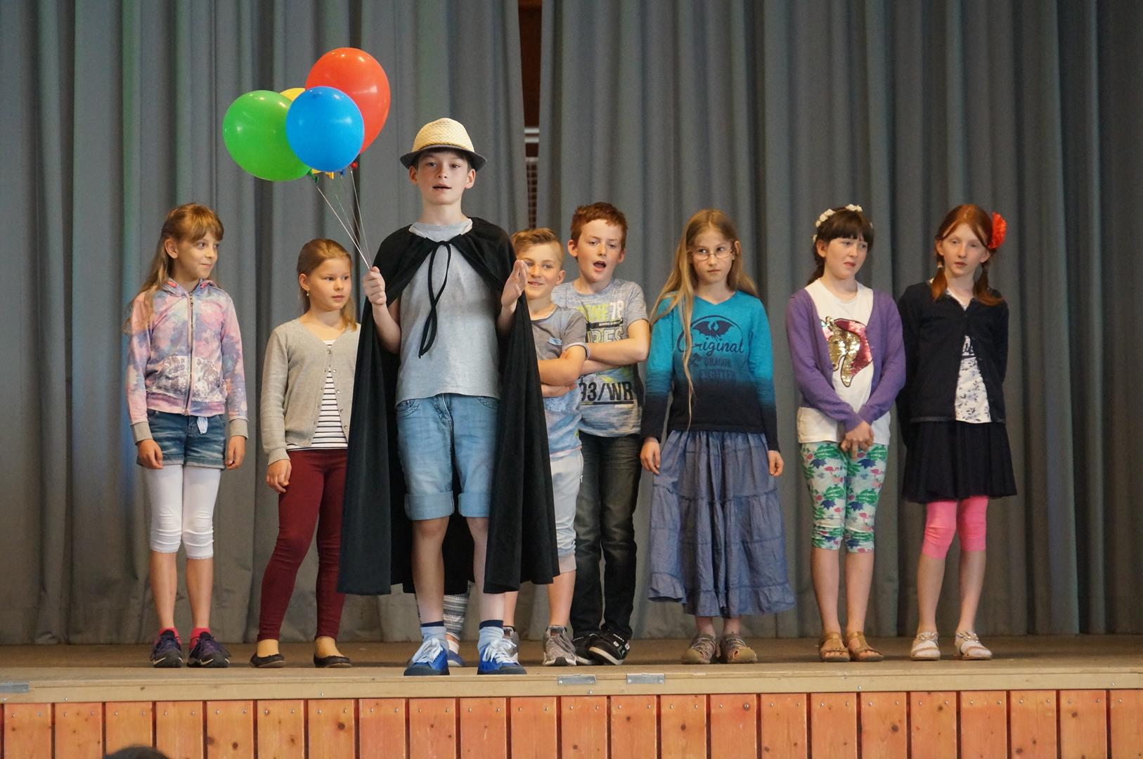 Öffentliche Schulfeier am 21.04.2018 - Waldorfschulverein Zollernalb e.V.